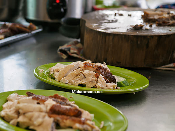 roasted chicken lye - MakanMana